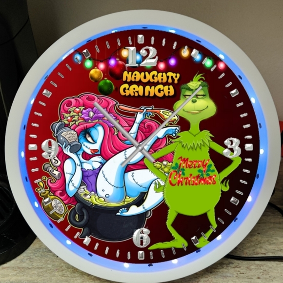 Grinch n Sally | Wall Decor | Sally Poisons The Grinch With Elixir Of ...